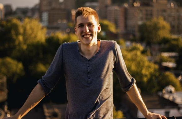 Finissant en génie logiciel, il s’est lancé en affaires | Génie-inc